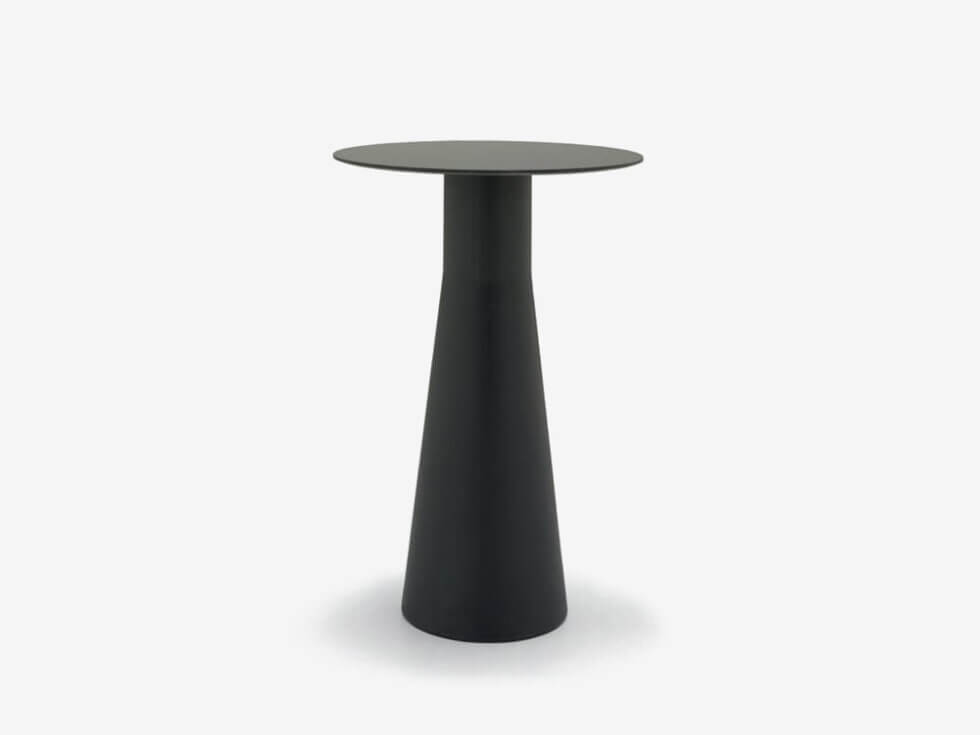 Andreau World Reverse Leaner Airport Table - UFL Airports